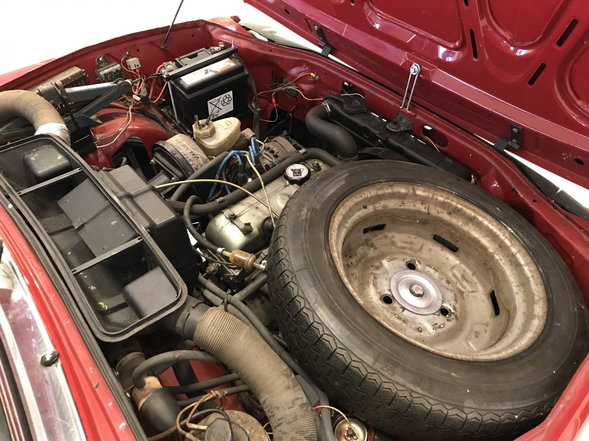 Volvo 66 with Variomatic 1977 fully restored | Staal Classic Center