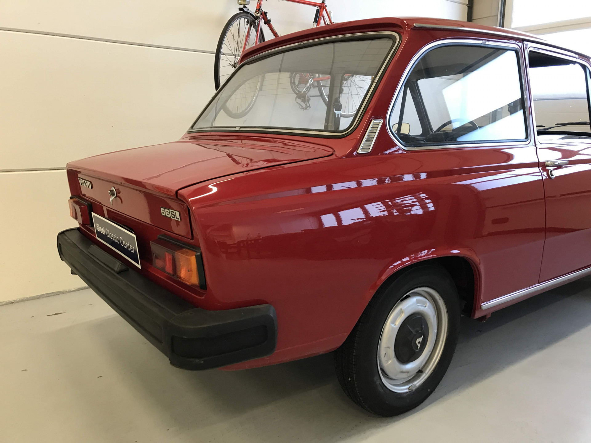 Volvo 66 met Variomatic 1977 volledig gerestaureerd | Staal Classic Center