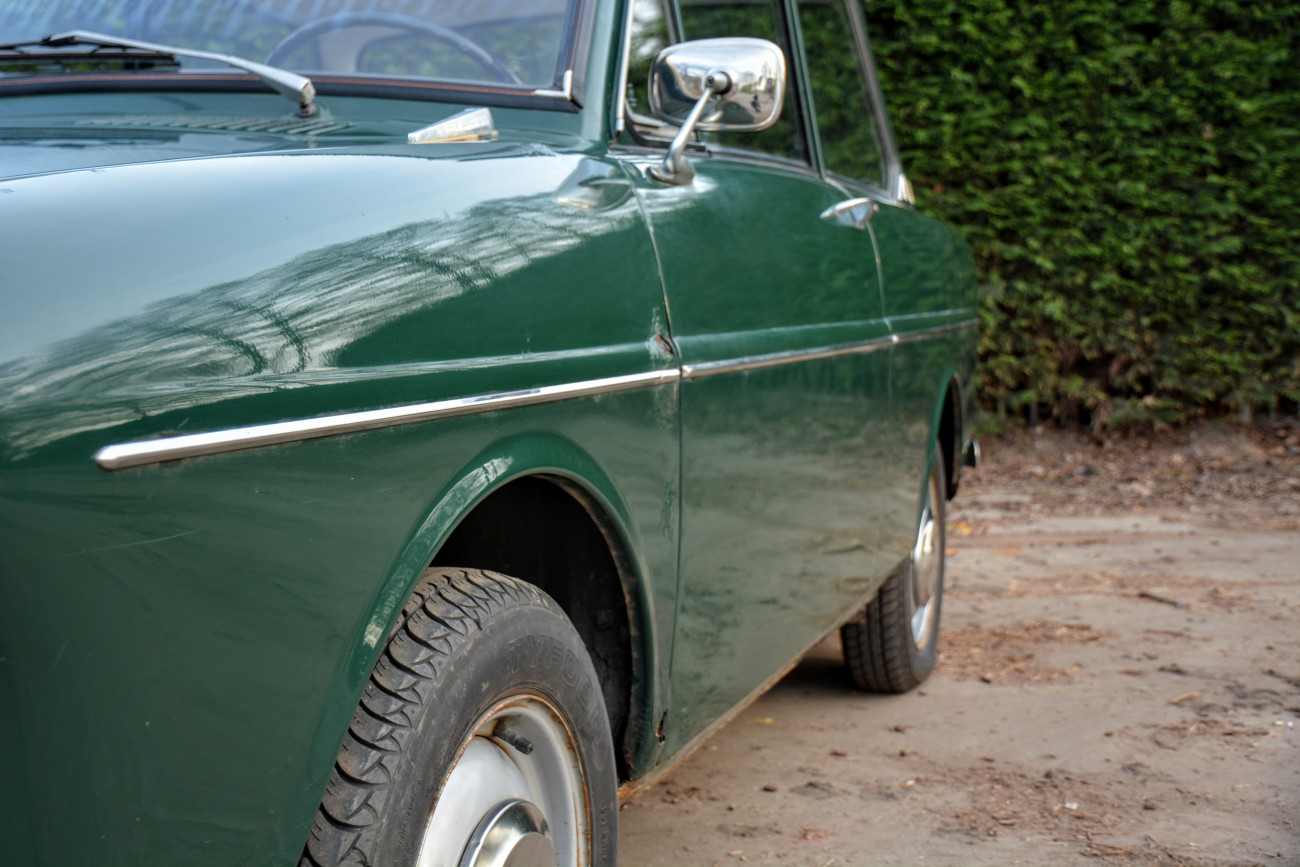 DAF 33 Deluxe van 1972 Variomatic Dailydriver | Staal Classic Center