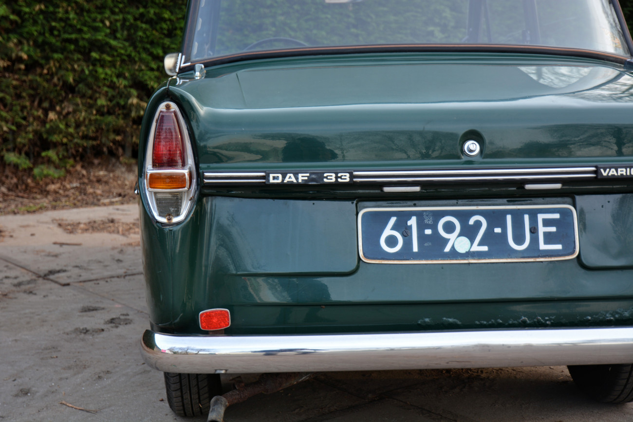 DAF 33 Deluxe van 1972 Variomatic Dailydriver | Staal Classic Center